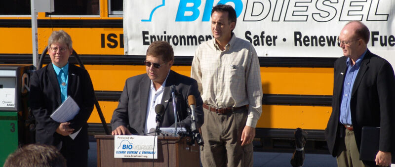 Minnesota Soybean celebrates 20th anniversary of B2 implementation ...